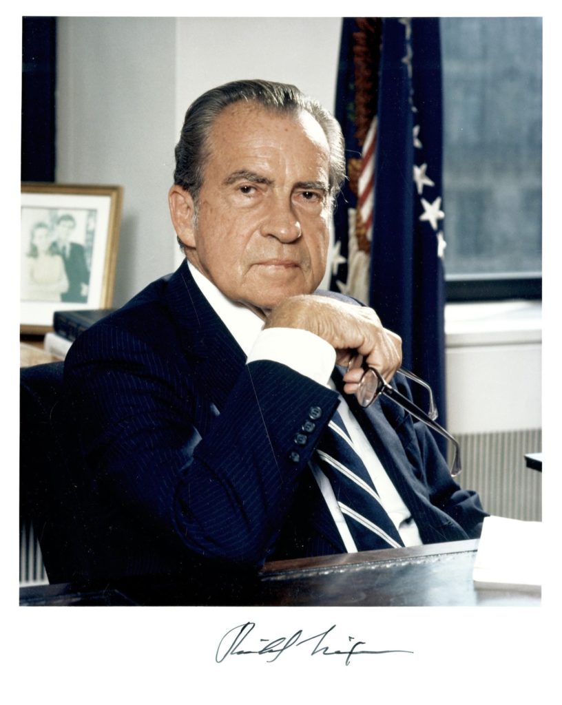 April 2017 – The Intelligent Collector Magazine | Blog